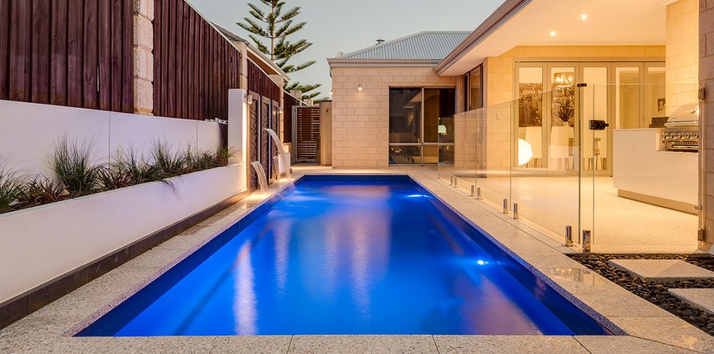 Swimming Pool Gallery & Backyard Pool Ideas | Sapphire Pools